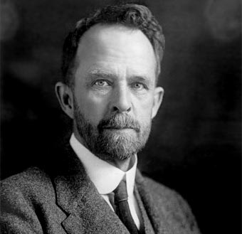 ᐈ Los 15 Biólogos más famosos ️ de la biología e historia